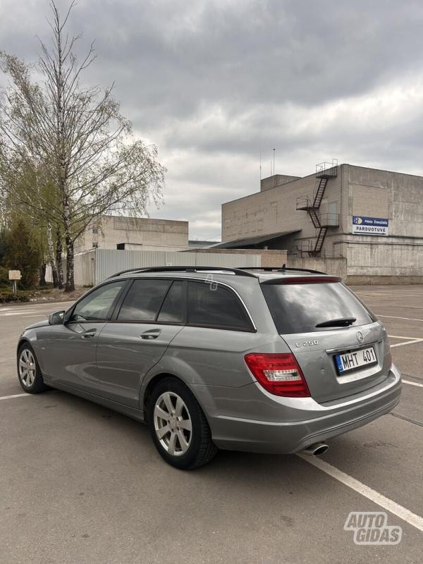 Mercedes-Benz C 250 2011 Jonava, ar dzinēja tilpumu 3.00 L un nobraukumu 540 tūkst. km par 3499 €, foto 5 vietnē AUTOMOTO.COM.LV