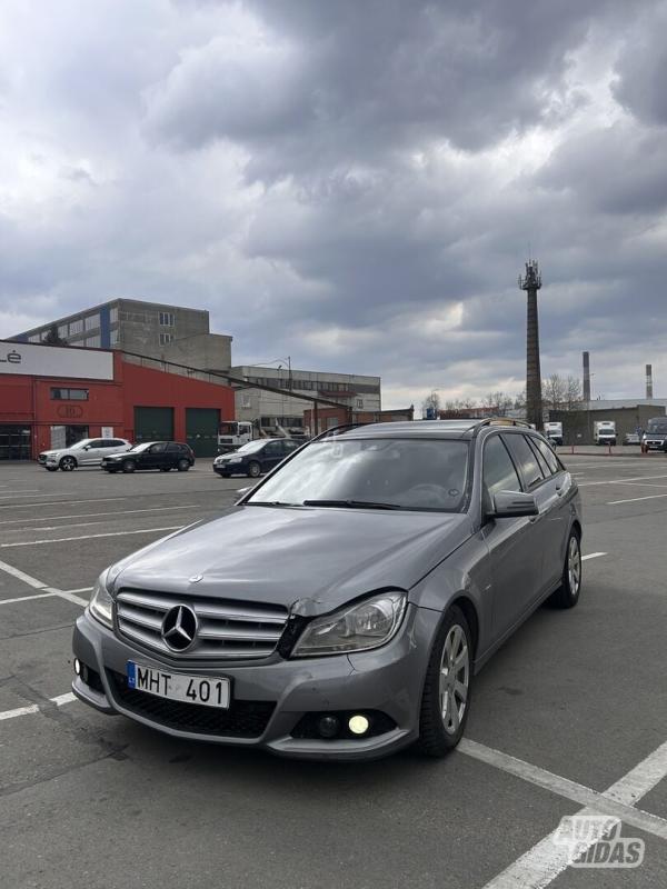 Mercedes-Benz C 250 2011 Jonava, ar dzinēja tilpumu 3.00 L un nobraukumu 540 tūkst. km par 3499 €, foto 7 vietnē AUTOMOTO.COM.LV