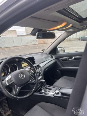 Mercedes-Benz C 250 2011 Jonava, ar dzinēja tilpumu 3.00 L un nobraukumu 540 tūkst. km par 3499 €, foto 10 vietnē AUTOMOTO.COM.LV