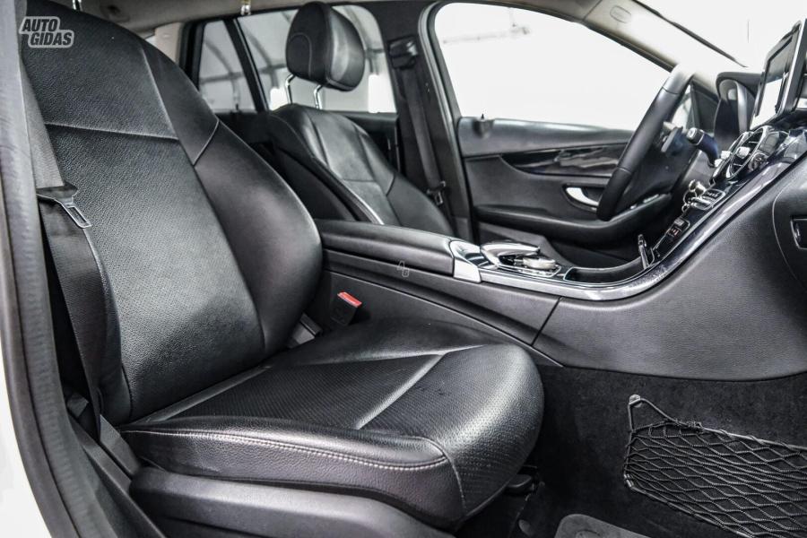 Mercedes-Benz C 250 2015 Kauņa, ar dzinēja tilpumu 2.20 L un nobraukumu 277 tūkst. km par 9990 €, foto 12 vietnē AUTOMOTO.COM.LV