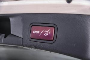 Mercedes-Benz C 250 2015 Kauņa, ar dzinēja tilpumu 2.20 L un nobraukumu 277 tūkst. km par 9990 €, foto 14 vietnē AUTOMOTO.COM.LV