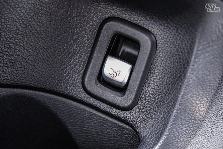 Mercedes-Benz C 250 2015 Kauņa, ar dzinēja tilpumu 2.20 L un nobraukumu 277 tūkst. km par 9990 €, foto 15 vietnē AUTOMOTO.COM.LV