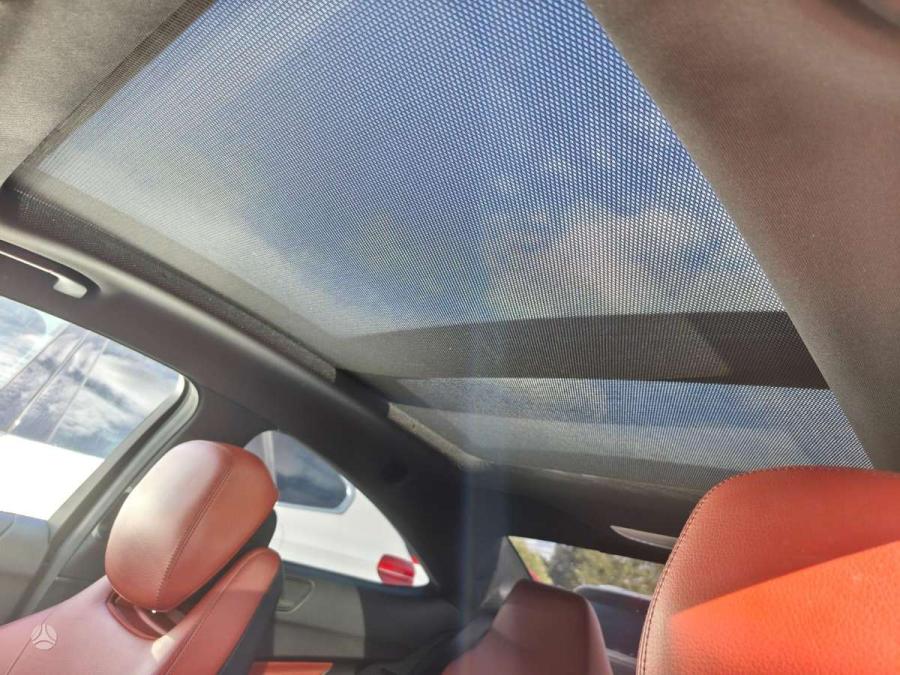 White Mercedes-Benz C 250 2013 in Siauliai, with an engine capacity of 2.00 L and mileage of 222 thousand km for 8900 €, photo 19 on AUTOMOTO.COM.LV