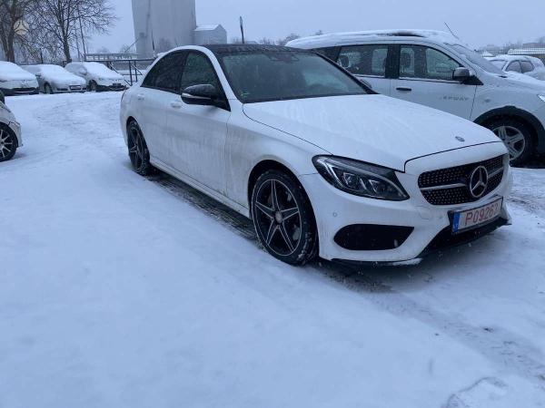 White Mercedes-Benz C 250 2014 in Marijampole, with an engine capacity of 2.14 L and mileage of 250 thousand km for 15000 €, photo 2 on AUTOMOTO.COM.LV