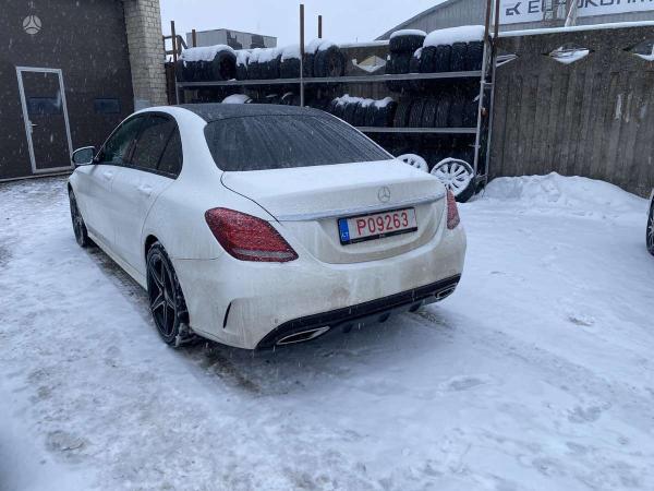White Mercedes-Benz C 250 2014 in Marijampole, with an engine capacity of 2.14 L and mileage of 250 thousand km for 15000 €, photo 3 on AUTOMOTO.COM.LV