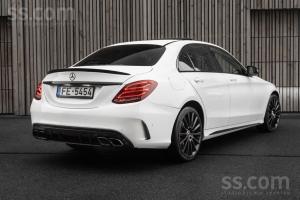 White Mercedes-Benz C 250 2015 in Riga, with an engine capacity of 2.20 L and mileage of 247 thousand km for 18500 €, photo 4 on AUTOMOTO.COM.LV