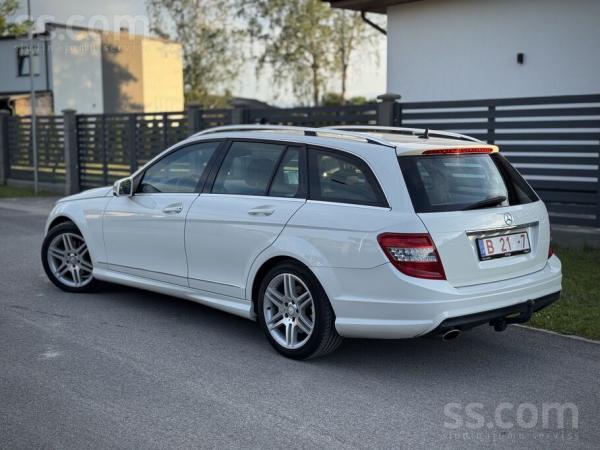 White Mercedes-Benz C 250 2010 in Jelgava, with an engine capacity of 2.20 L and mileage of 373 thousand km for 5500 €, photo 3 on AUTOMOTO.COM.LV