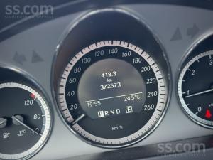 Белый Мерседес Ц 250 2010 в Елгава, объемом двигателя 2.20 л и пробегом 373 тыс. км за 5500 €, фото 17 на AUTOMOTO.COM.LV