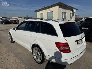 White Mercedes-Benz C 250 2012 in Vilnius, with an engine capacity of 2.10 L and mileage of 276 thousand km for 6200 €, photo 6 on AUTOMOTO.COM.LV