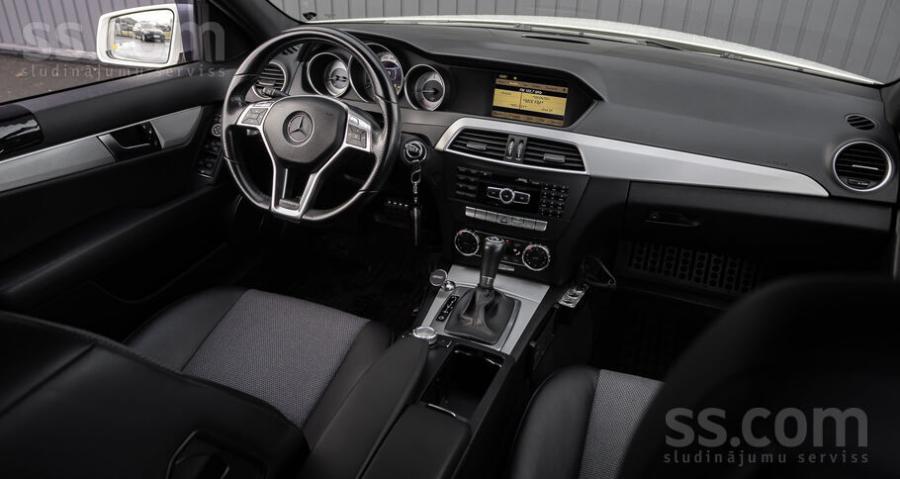 White Mercedes-Benz C 250 2013 in Jelgava, with an engine capacity of 2.20 L and mileage of 287 thousand km for 6900 €, photo 12 on AUTOMOTO.COM.LV