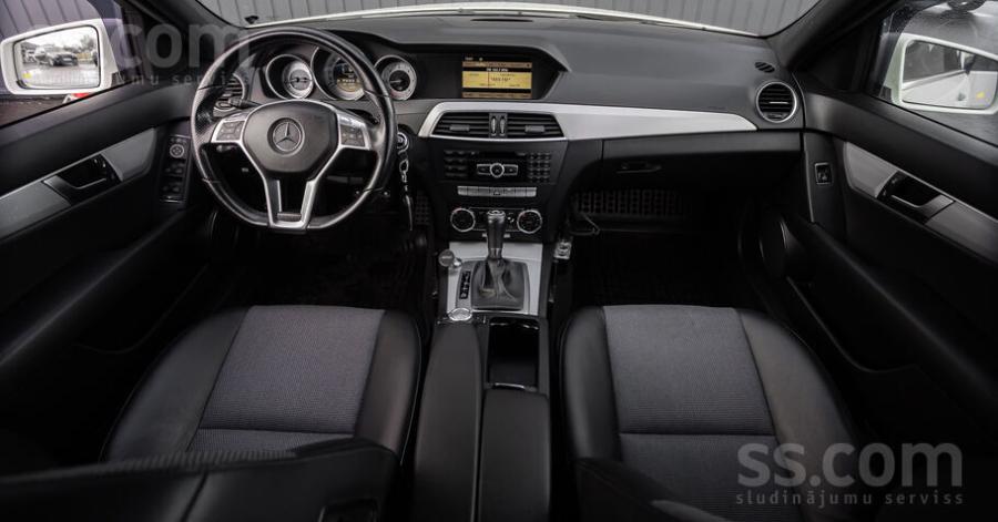 White Mercedes-Benz C 250 2013 in Jelgava, with an engine capacity of 2.20 L and mileage of 287 thousand km for 6900 €, photo 13 on AUTOMOTO.COM.LV