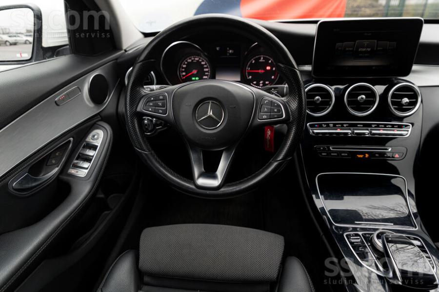 White Mercedes-Benz C 250 2014 in Riga, with an engine capacity of 2.10 L and mileage of 225 thousand km for 13500 €, photo 12 on AUTOMOTO.COM.LV