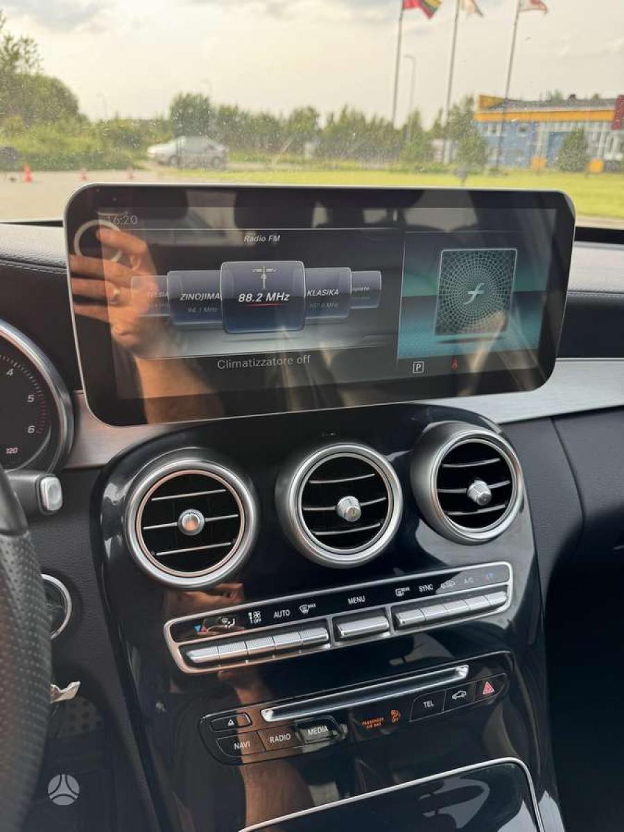 Balts Mercedes-Benz C 250 2015 Telšiai, ar dzinēja tilpumu 2.14 L un nobraukumu 259 tūkst. km par 11300 €, foto 32 vietnē AUTOMOTO.COM.LV