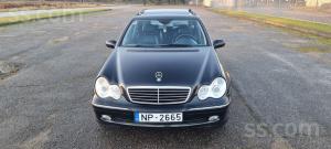Melns Mercedes-Benz c-270 2003 Jelgava, ar dzinēja tilpumu 2.70 L un nobraukumu 375 tūkst. km par 2900 €, foto  vietnē AUTOMOTO.COM.LV
