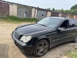 Черный Мерседес Ц 270 2004 в Салдус, объемом двигателя 2.70 л и пробегом 428 тыс. км за 1850 €, фото  на AUTOMOTO.COM.LV