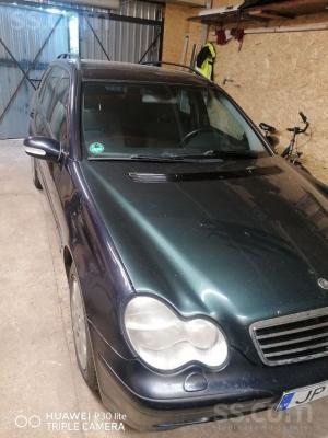 Blue Mercedes-Benz c-270 2003 in Jelgava, with an engine capacity of 2.70 L and mileage of 0 thousand km for 1100 €, photo  on AUTOMOTO.COM.LV
