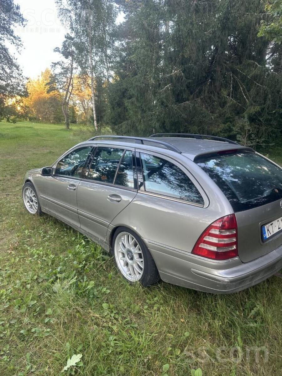 Brūns Mercedes-Benz c-270 2004 Valka, ar dzinēja tilpumu 2.70 L un nobraukumu 377 tūkst. km par 1000 €, foto 3 vietnē AUTOMOTO.COM.LV