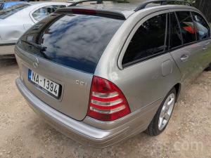 Brown Mercedes-Benz c-270 2005 in Gulbene, with an engine capacity of 2.70 L and mileage of 270 thousand km for 2950 €, photo 8 on AUTOMOTO.COM.LV
