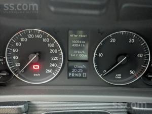 Brown Mercedes-Benz c-270 2005 in Gulbene, with an engine capacity of 2.70 L and mileage of 270 thousand km for 2950 €, photo 23 on AUTOMOTO.COM.LV