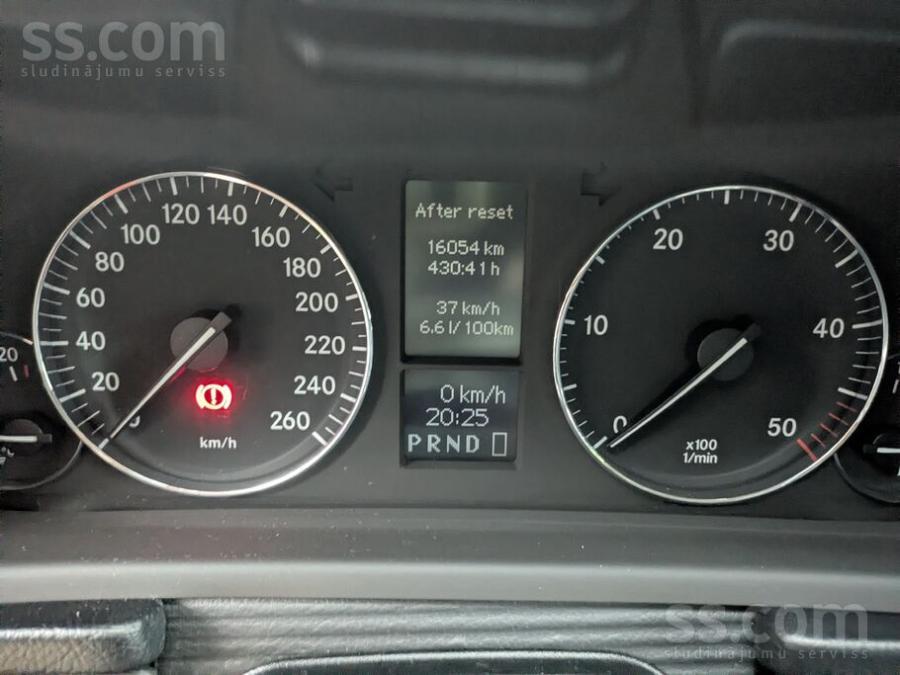 Brown Mercedes-Benz c-270 2005 in Gulbene, with an engine capacity of 2.70 L and mileage of 270 thousand km for 2950 €, photo 23 on AUTOMOTO.COM.LV