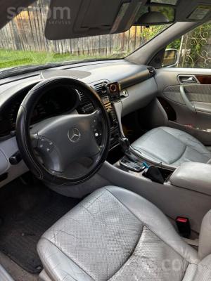 Pelēks Mercedes-Benz c-270 2001 Tukums, ar dzinēja tilpumu 2.70 L un nobraukumu 300 tūkst. km par 3300 €, foto 6 vietnē AUTOMOTO.COM.LV