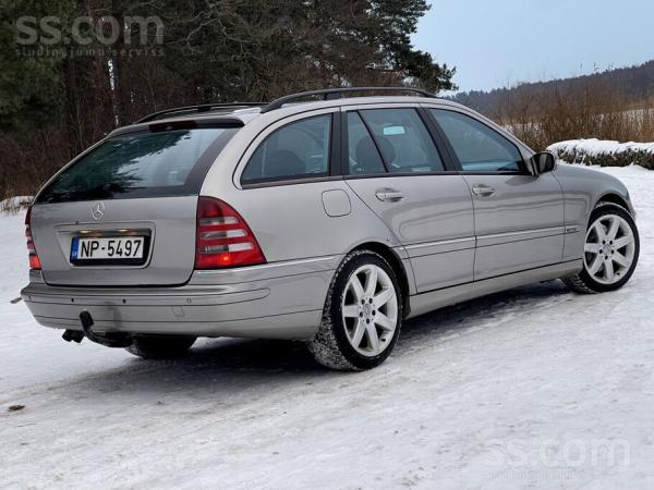 Grey Mercedes-Benz c-270 2004 in Jurmala, with an engine capacity of 2.70 L and mileage of 0 thousand km for 2150 €, photo 4 on AUTOMOTO.COM.LV