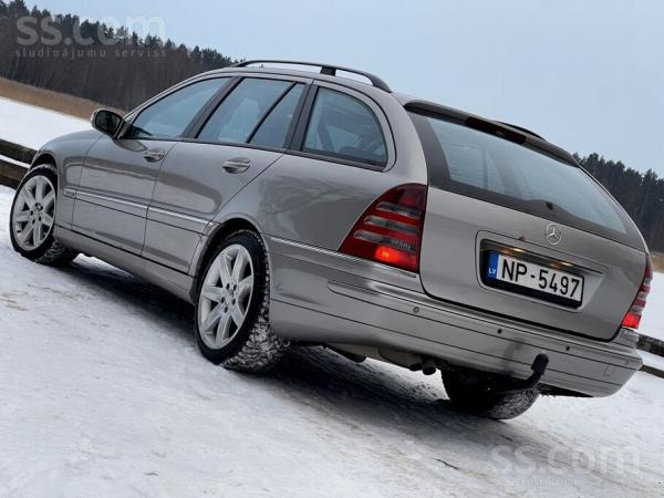 Grey Mercedes-Benz c-270 2004 in Jurmala, with an engine capacity of 2.70 L and mileage of 0 thousand km for 2150 €, photo 6 on AUTOMOTO.COM.LV