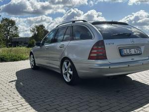 Pelēks Mercedes-Benz c-270 2004 Panevēža, ar dzinēja tilpumu 2.70 L un nobraukumu 342 tūkst. km par 1450 €, foto 5 vietnē AUTOMOTO.COM.LV