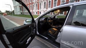 Серый Мерседес Ц 270 2004 в Елгава, объемом двигателя 2.70 л и пробегом 324 тыс. км за 2700 €, фото 9 на AUTOMOTO.COM.LV