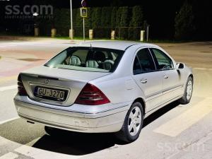Mercedes-Benz c-270 2001 Tukums, ar dzinēja tilpumu 2.70 L un nobraukumu 291 tūkst. km par 2150 €, foto 17 vietnē AUTOMOTO.COM.LV