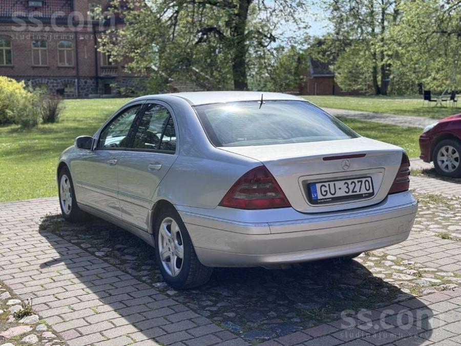 Mercedes-Benz c-270 2001 Tukums, ar dzinēja tilpumu 2.70 L un nobraukumu 291 tūkst. km par 1800 €, foto 3 vietnē AUTOMOTO.COM.LV