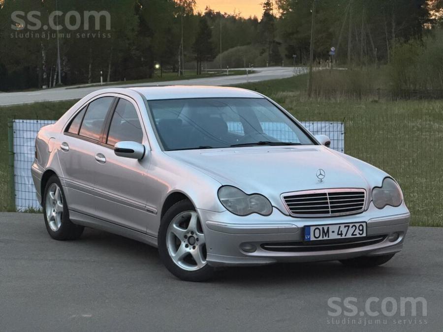 Mercedes-Benz c-270 2001 Ogre, ar dzinēja tilpumu 2.70 L un nobraukumu 261 tūkst. km par 2750 €, foto 3 vietnē AUTOMOTO.COM.LV