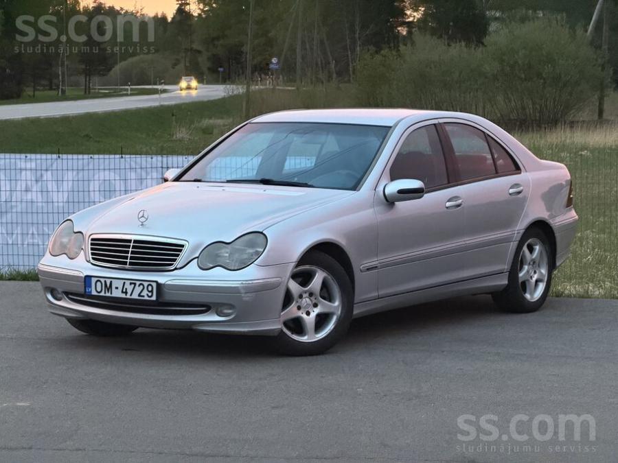 Mercedes-Benz c-270 2001 Ogre, ar dzinēja tilpumu 2.70 L un nobraukumu 261 tūkst. km par 2750 €, foto 4 vietnē AUTOMOTO.COM.LV