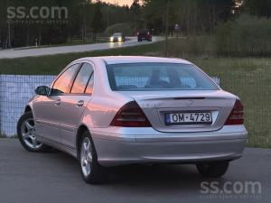 Mercedes-Benz c-270 2001 Ogre, ar dzinēja tilpumu 2.70 L un nobraukumu 261 tūkst. km par 2750 €, foto 7 vietnē AUTOMOTO.COM.LV