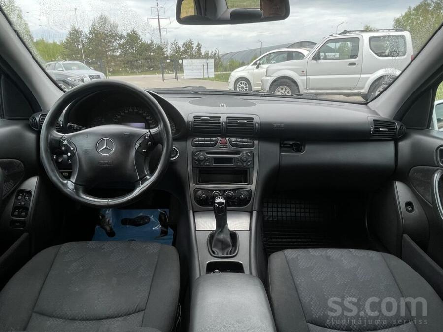 Mercedes-Benz c-270 2001 Ogre, ar dzinēja tilpumu 2.70 L un nobraukumu 261 tūkst. km par 2750 €, foto 13 vietnē AUTOMOTO.COM.LV