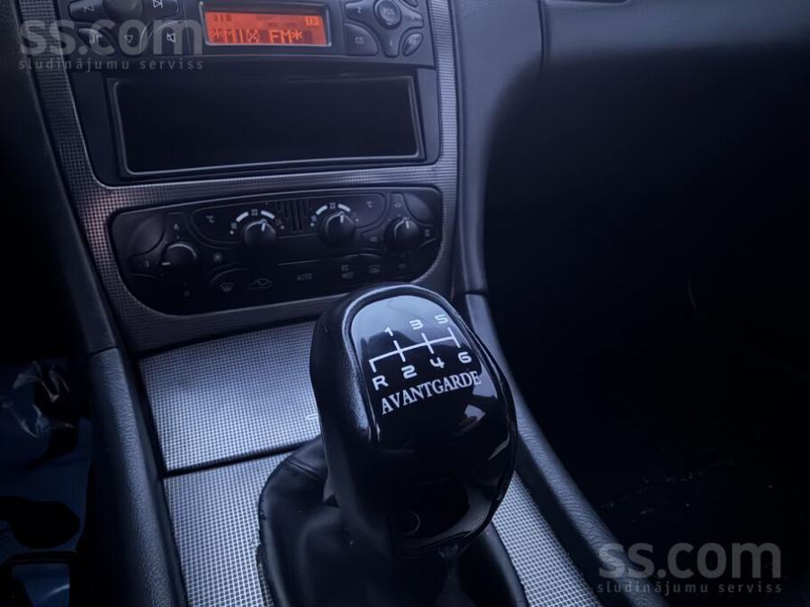 Mercedes-Benz c-270 2001 Ogre, ar dzinēja tilpumu 2.70 L un nobraukumu 261 tūkst. km par 2750 €, foto 17 vietnē AUTOMOTO.COM.LV