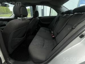 Mercedes-Benz c-270 2001 Ogre, ar dzinēja tilpumu 2.70 L un nobraukumu 261 tūkst. km par 2750 €, foto 19 vietnē AUTOMOTO.COM.LV