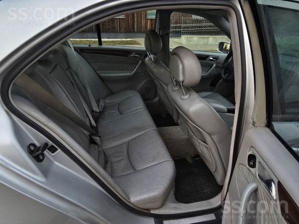 Mercedes-Benz c-270 2001 in Tukums, with an engine capacity of 2.70 L and mileage of 299 thousand km for 1400 €, photo 7 on AUTOMOTO.COM.LV