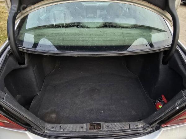 Mercedes-Benz c-270 2001 in Tukums, with an engine capacity of 2.70 L and mileage of 299 thousand km for 1400 €, photo 8 on AUTOMOTO.COM.LV
