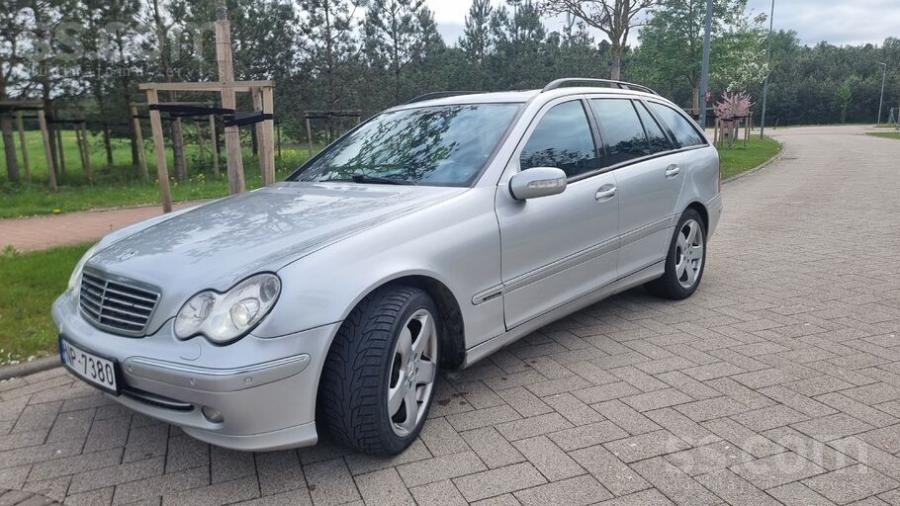 Mercedes-Benz c-270 2002 Rīga, ar dzinēja tilpumu 2.70 L un nobraukumu 358 tūkst. km par 3750 €, foto 3 vietnē AUTOMOTO.COM.LV