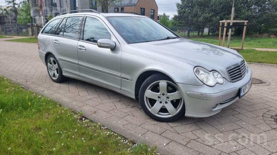 Mercedes-Benz c-270 2002 Rīga, ar dzinēja tilpumu 2.70 L un nobraukumu 358 tūkst. km par 3750 €, foto 8 vietnē AUTOMOTO.COM.LV