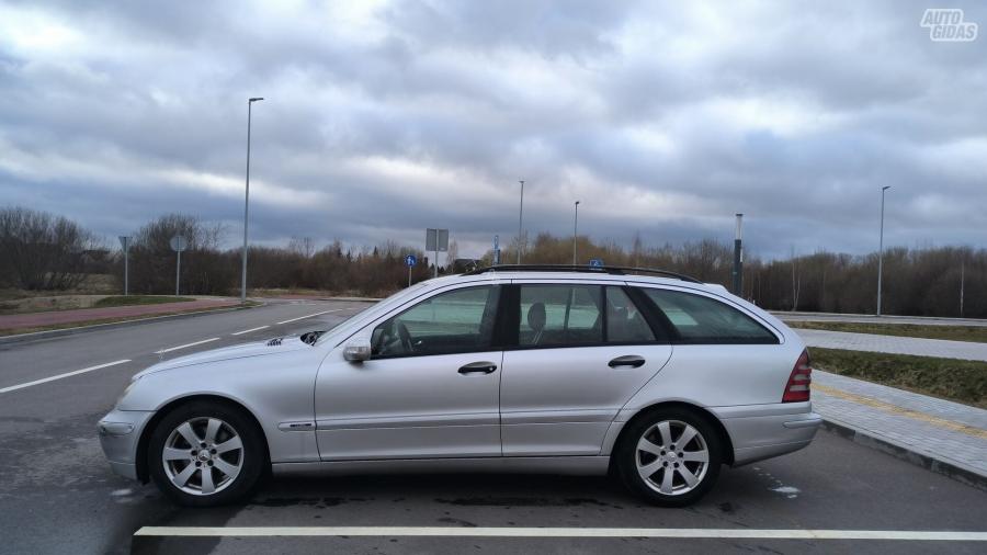 Mercedes-Benz c-270 2003 Klaipėda, ar dzinēja tilpumu 2.70 L un nobraukumu 378 tūkst. km par 1790 €, foto 6 vietnē AUTOMOTO.COM.LV