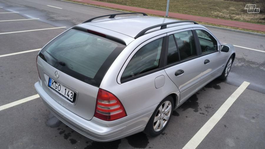 Mercedes-Benz c-270 2003 Klaipėda, ar dzinēja tilpumu 2.70 L un nobraukumu 378 tūkst. km par 1790 €, foto 10 vietnē AUTOMOTO.COM.LV