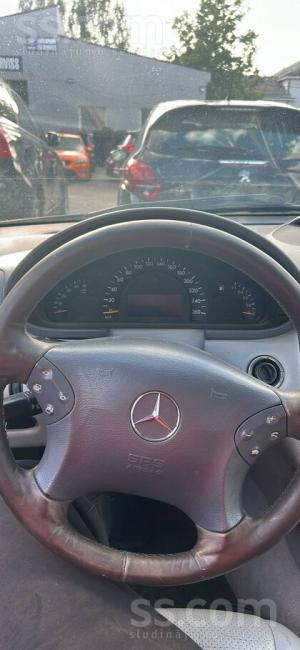 Violet Mercedes-Benz c-270 2003 in Riga, with an engine capacity of 2.70 L and mileage of 416 thousand km for 1300 €, photo 5 on AUTOMOTO.COM.LV