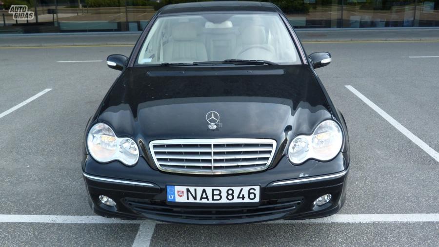 Melns Mercedes-Benz c-280 2007 Viļņa, ar dzinēja tilpumu 3.00 L un nobraukumu 77 tūkst. km par 5999 €, foto 5 vietnē AUTOMOTO.COM.LV