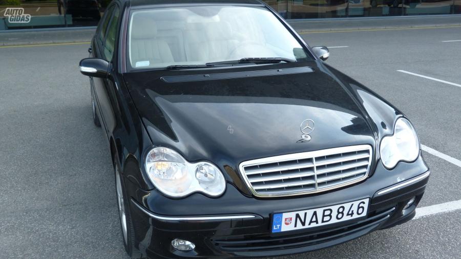 Melns Mercedes-Benz c-280 2007 Viļņa, ar dzinēja tilpumu 3.00 L un nobraukumu 77 tūkst. km par 5999 €, foto 6 vietnē AUTOMOTO.COM.LV