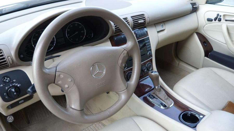 Black Mercedes-Benz c-280 2007 in Vilnius, with an engine capacity of 0.00 L and mileage of 78 thousand km for 5250 €, photo 3 on AUTOMOTO.COM.LV