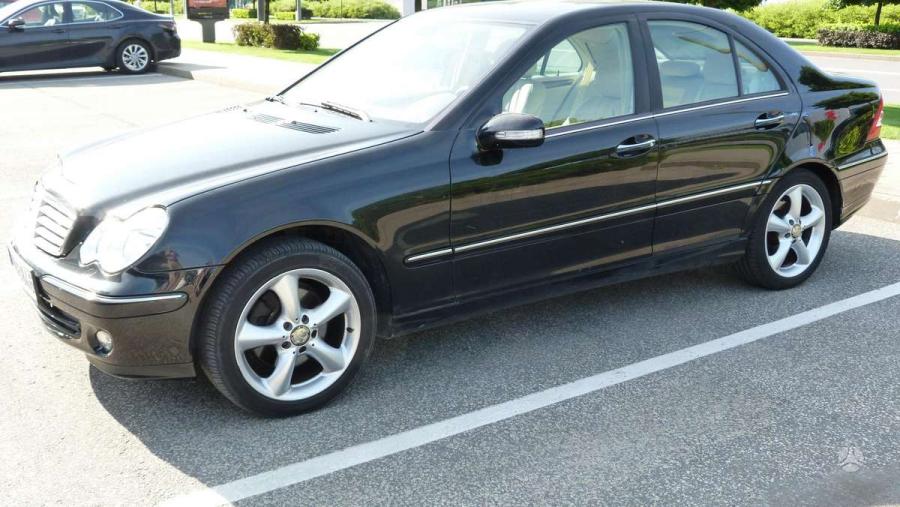Black Mercedes-Benz c-280 2007 in Vilnius, with an engine capacity of 0.00 L and mileage of 78 thousand km for 5250 €, photo 14 on AUTOMOTO.COM.LV