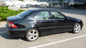Black Mercedes-Benz c-280 2007 in Vilnius, with an engine capacity of 0.00 L and mileage of 78 thousand km for 5250 €, photo 18 on AUTOMOTO.COM.LV