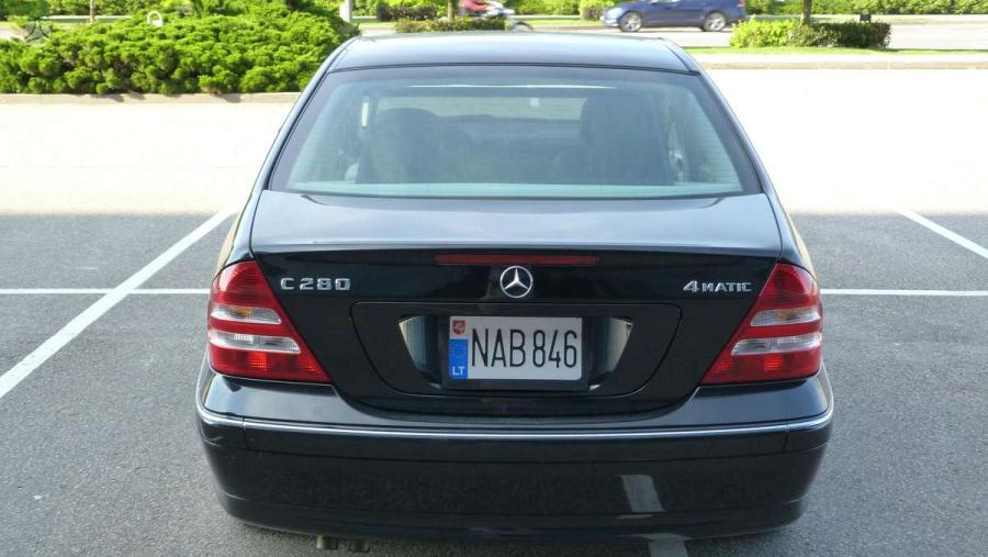 Black Mercedes-Benz c-280 2007 in Vilnius, with an engine capacity of 0.00 L and mileage of 78 thousand km for 5250 €, photo 25 on AUTOMOTO.COM.LV
